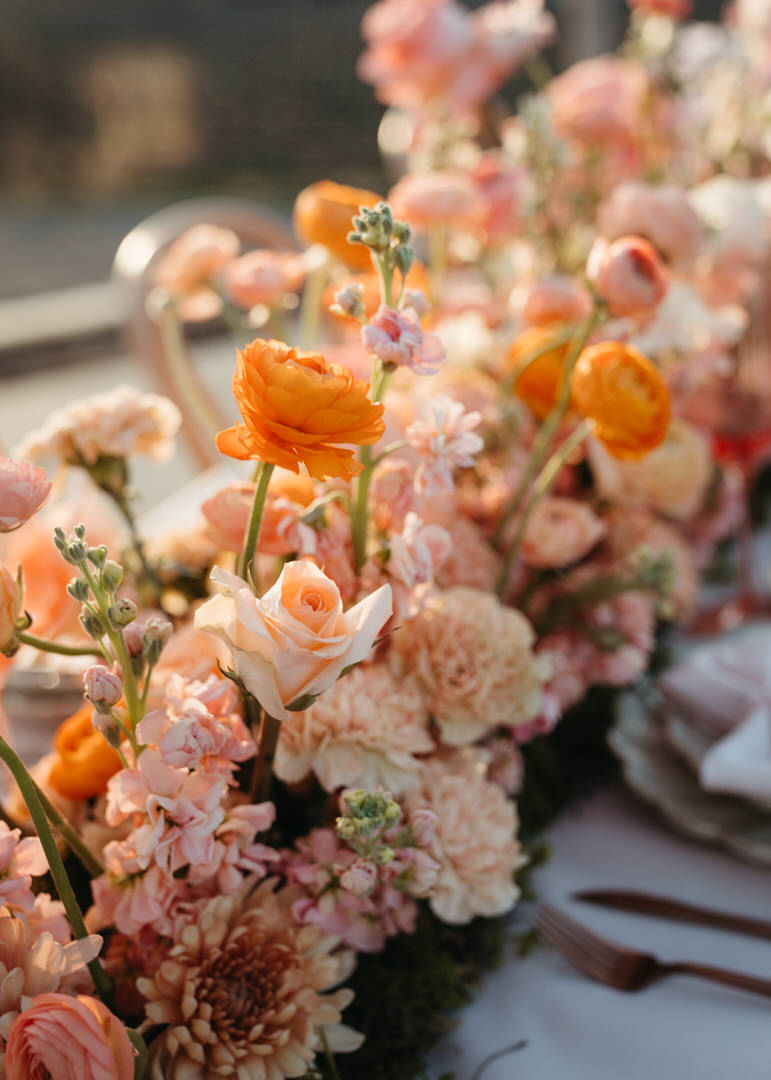 Larc Hill Vineyard Wedding | A + R Colorful Floral Styled Shoot